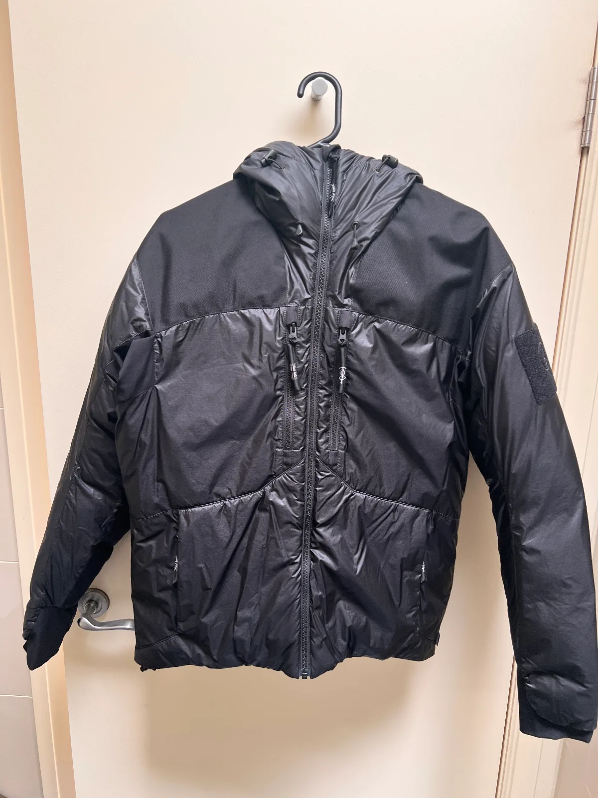 BREACH JACKET